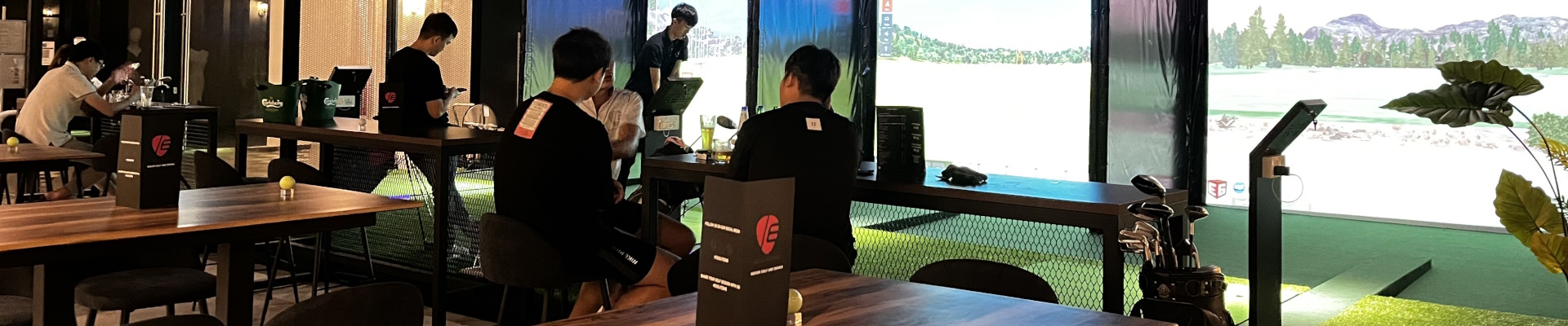 Indoor Golf Simulator Johor Bahru (JB), Malaysia Indoor Golf Bar